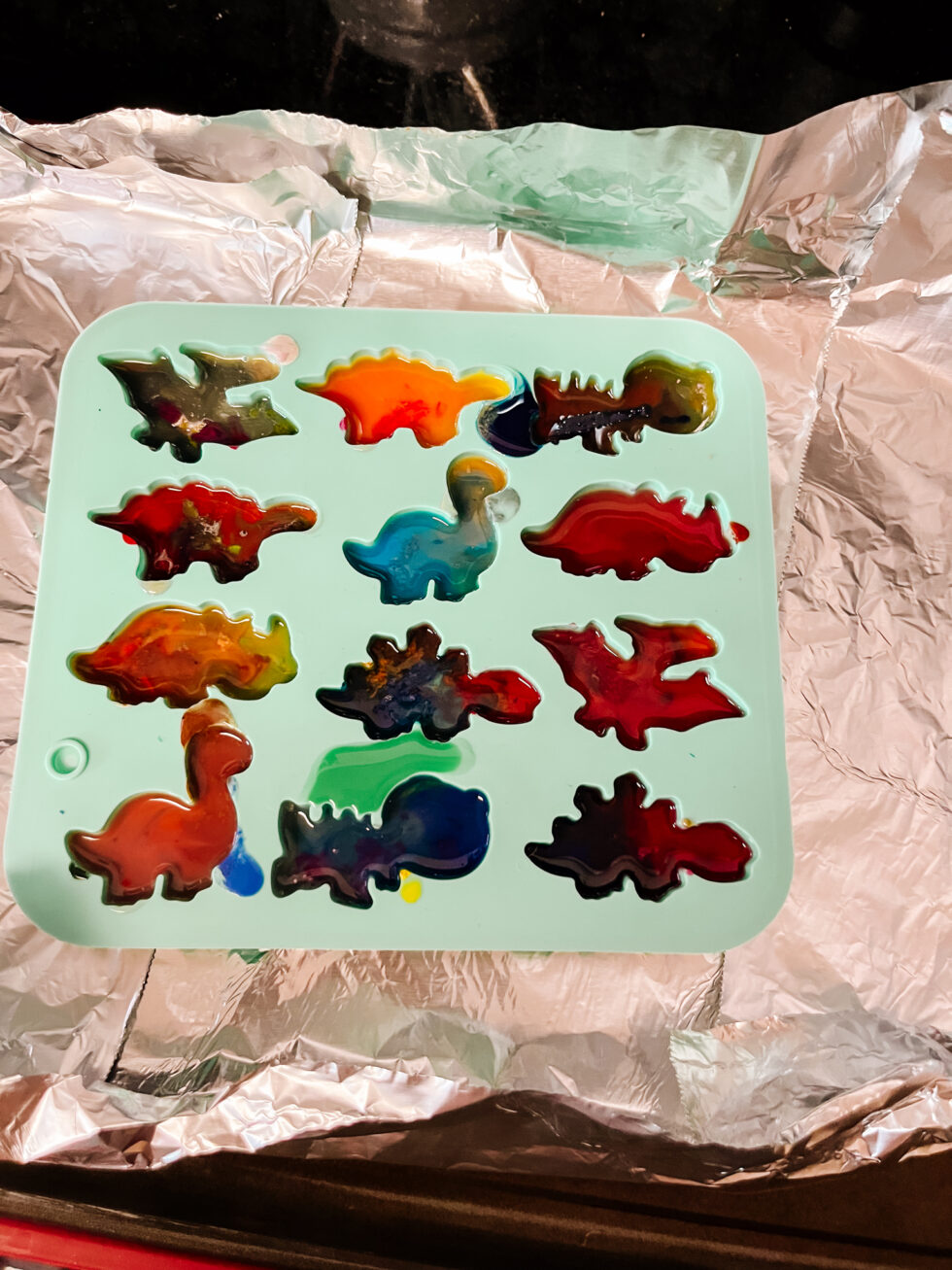 How to Melt Crayons into Cute Shapes - Simply Secen